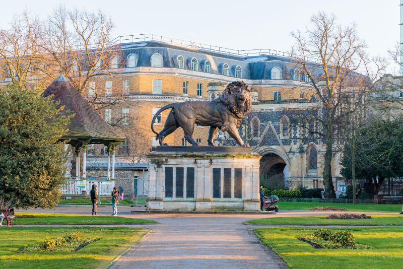 TEFL Courses in Reading | The TEFL Org | Learn To Teach, From Teachers